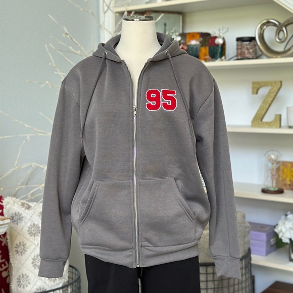 Rue21 | Tops | Chicago 95 Zip Up Hoodie Nwt | Poshmark